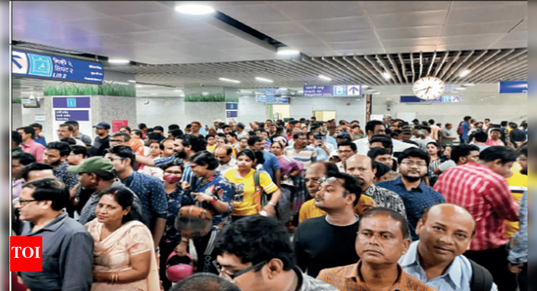Howrah Kolkata Commuters: New Metro Line Connects Howrah & Behala ...