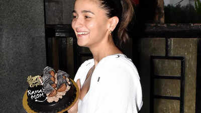 Alia Bhatt shares an adorable picture on her 31st birthday; writes, "It ...