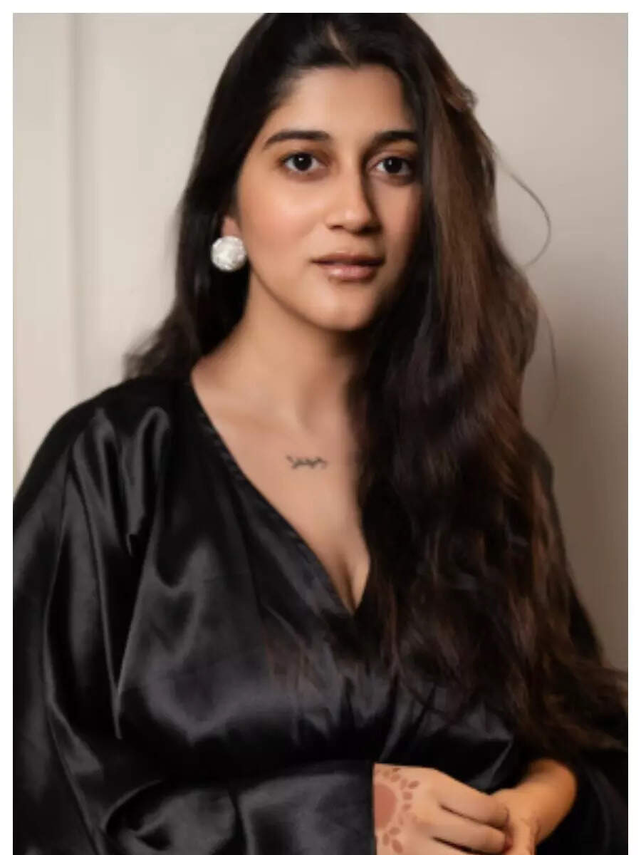 Dazzling moments: Deeksha Joshi in ca ptivating clicks! | Times of India