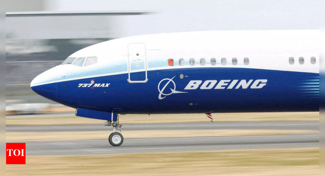 ‘I want to get off the plane’: Why many passengers are unwilling to ...