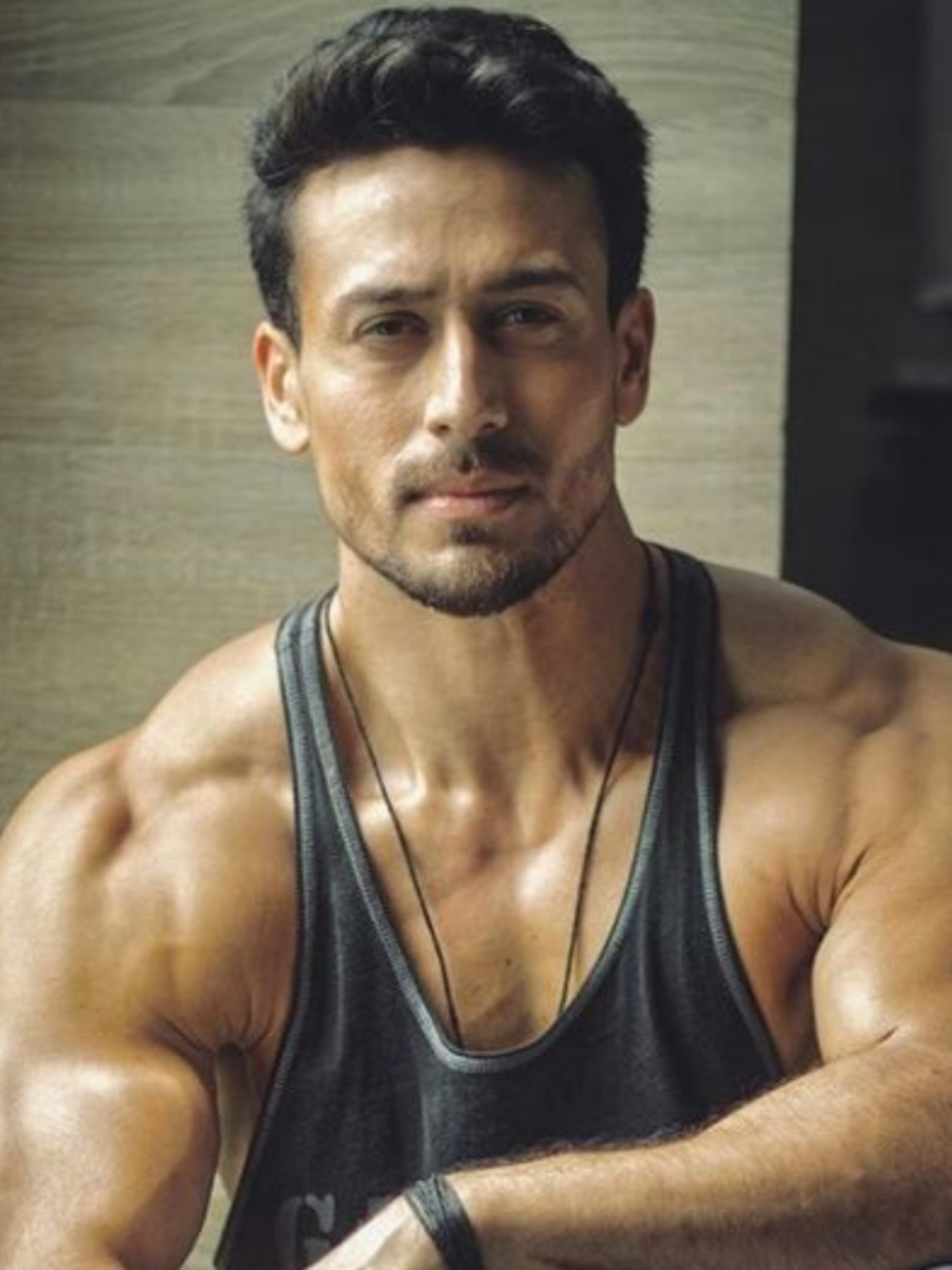 Bollywood actors you need to follow for fitness lessons | Times of India