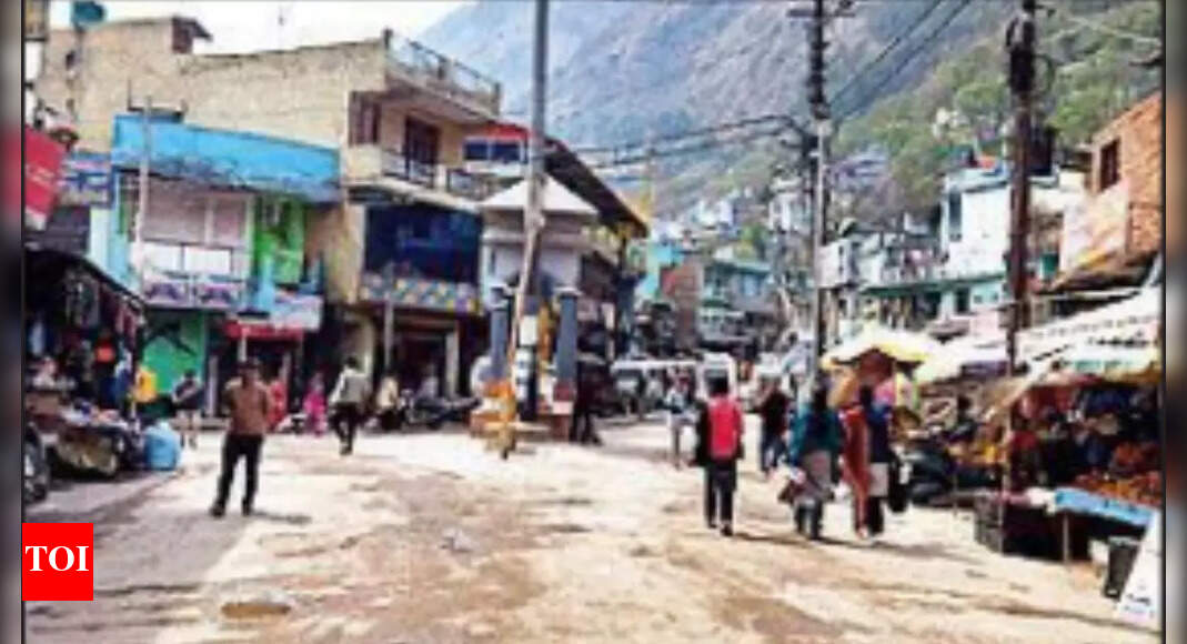 Dharchula Traders Outfit: Tensions Rise in Dharchula as Traders Clash ...