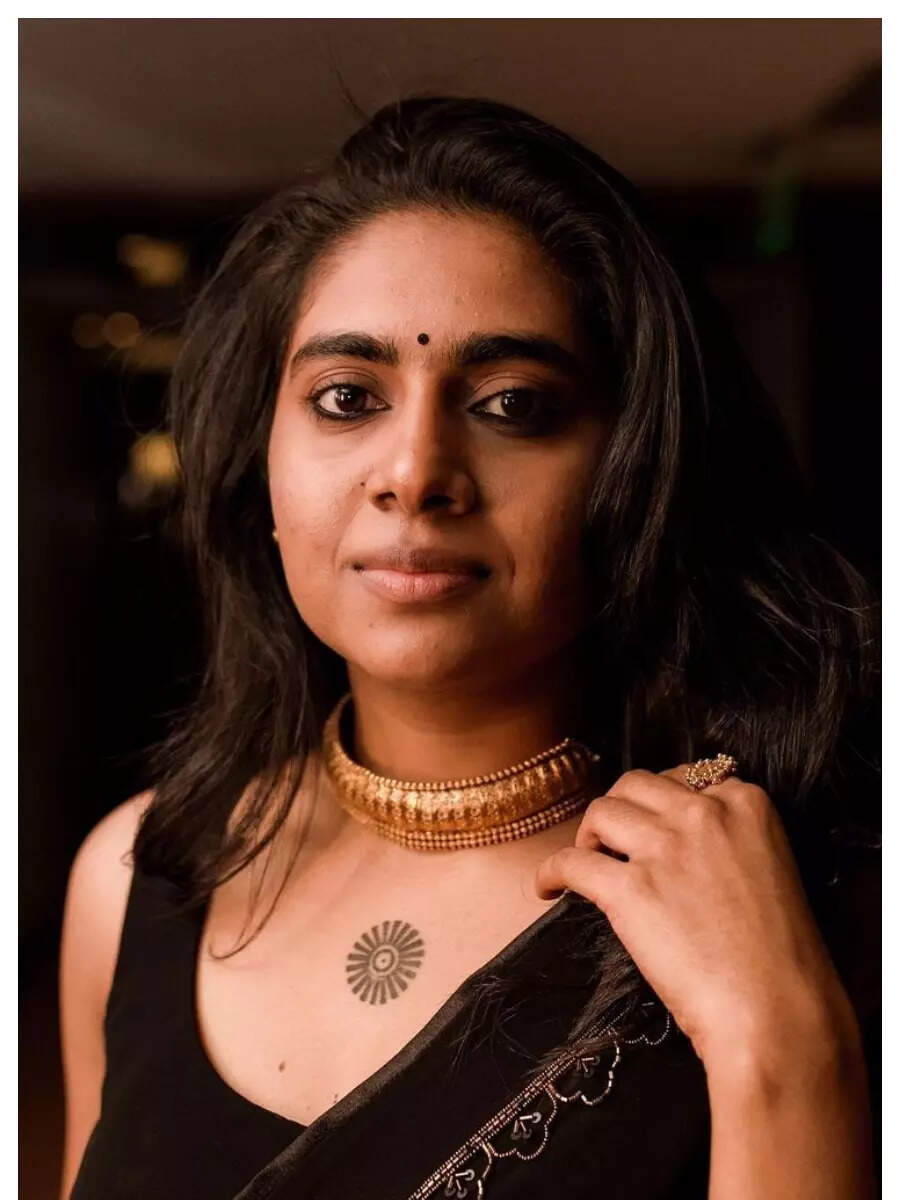 Nimisha Sajayan's most alluring photos! | Times of India
