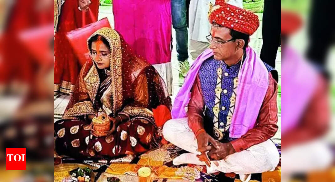 Ashok Mahto: Nawada Strongman Gets Hitched | Patna News - Times of India