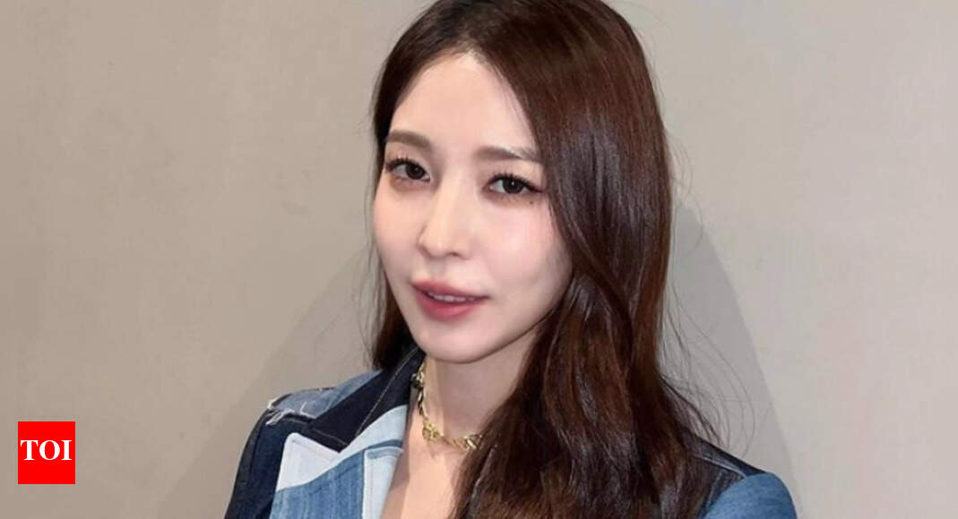 BoA surprises fans by clearing Instagram feed, leaving only comeback ...