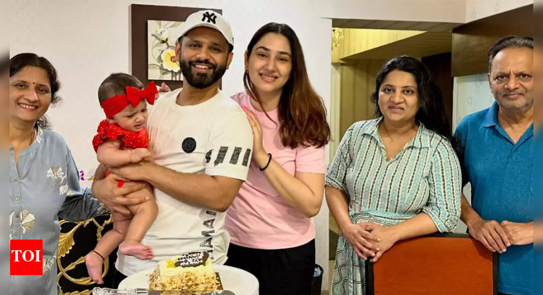 Bigg Boss 14 fame Rahul Vaidya shares photos from daughter Navya's half ...