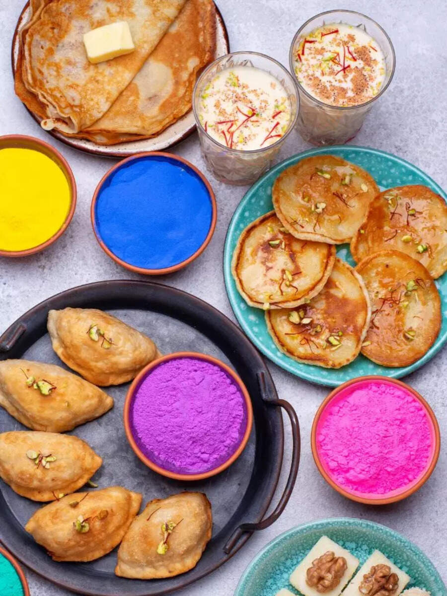 Holi special: 8 No-sugar desi dry desserts for Holi | Times of India