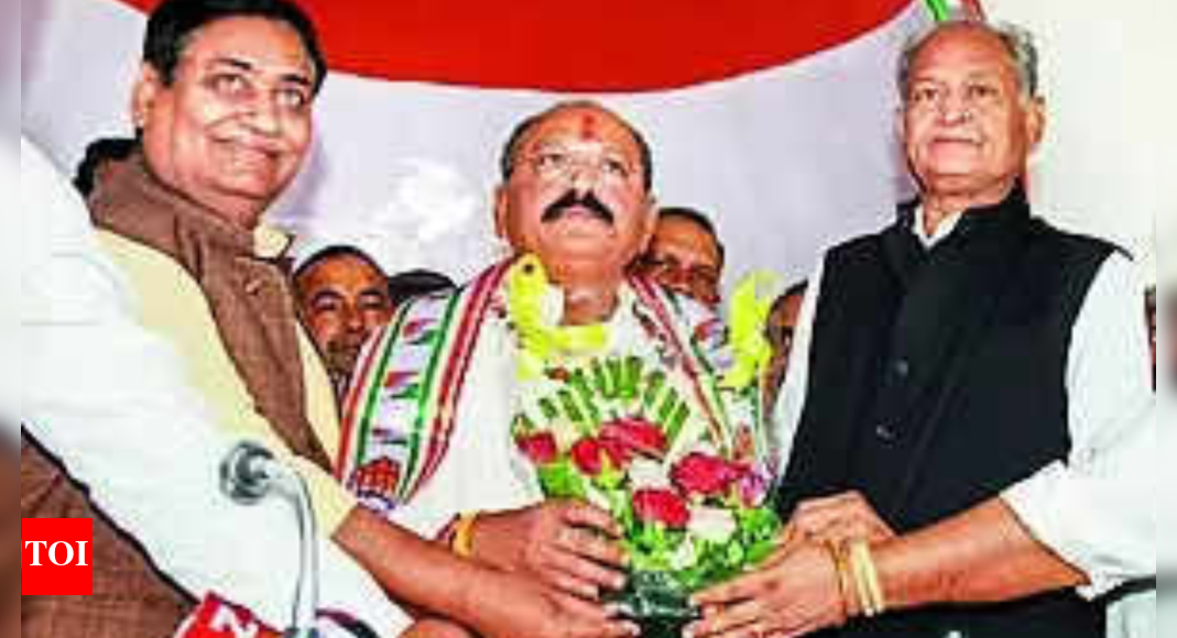 Vasundhara Raje loyalist joins Congress, may take on Speaker Om Birla ...