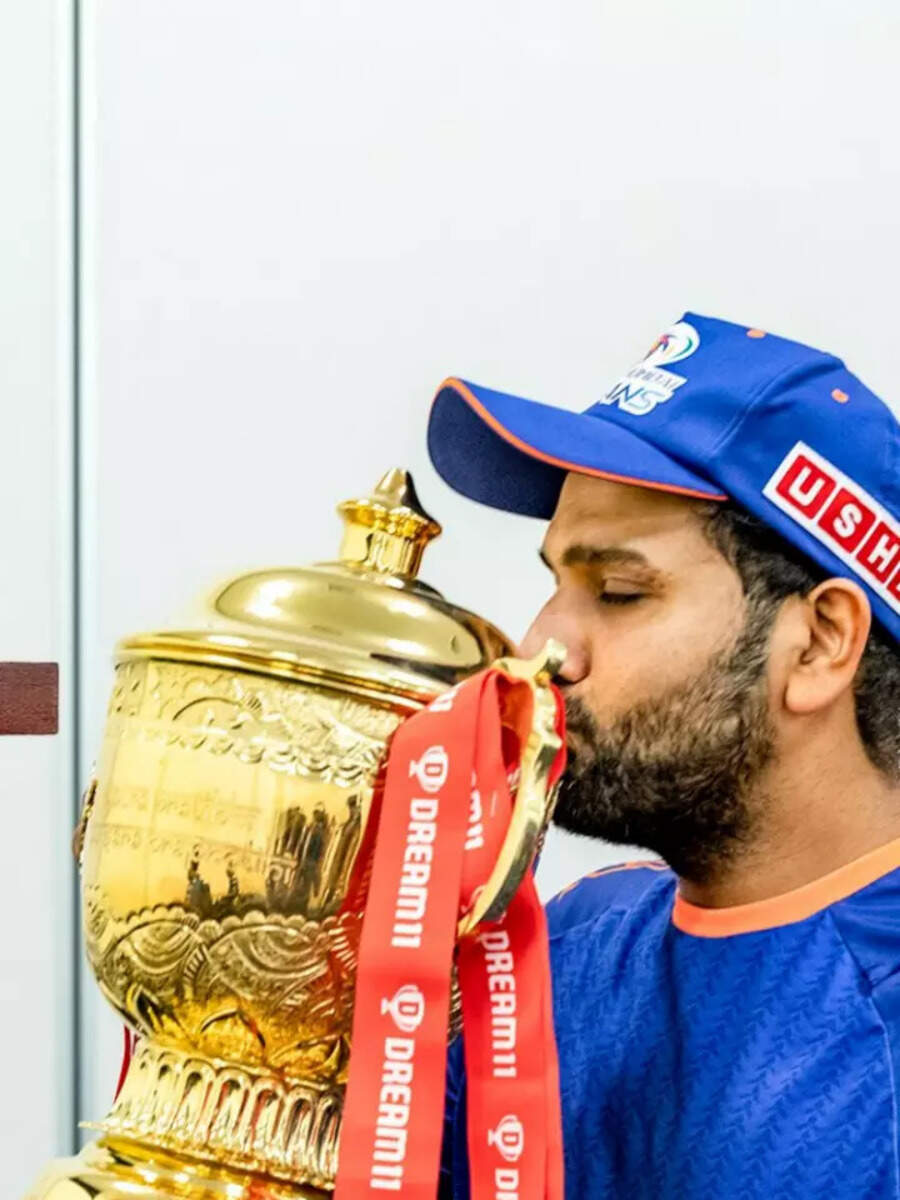 4 Players To Win 5 IPL Trophies With One Team | Times Now