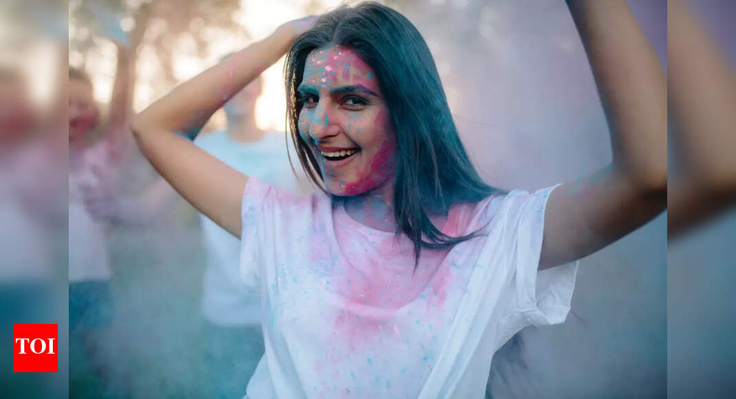 Pre and post skin care for Holi: Protecting your skin during the ...
