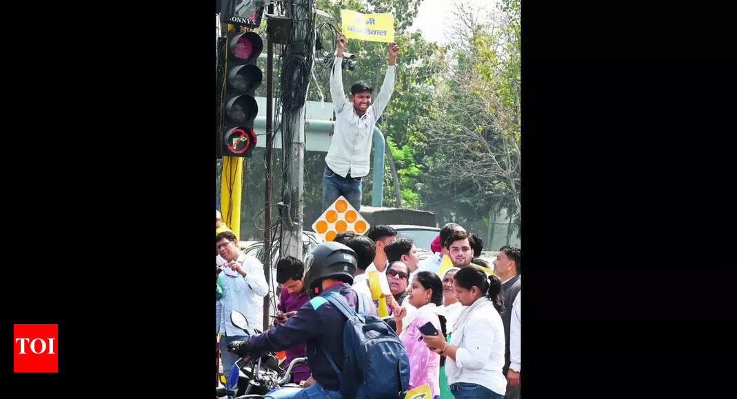 Arvind Kejriwal arrest: AAP to protest at PM's house, says fears for CM ...