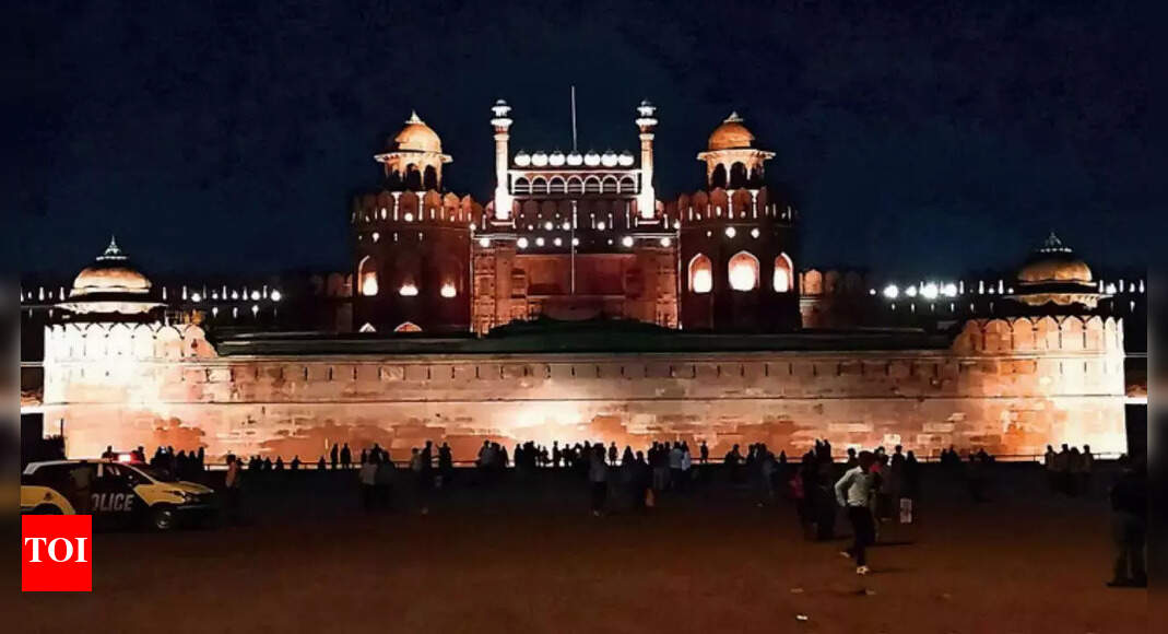 Earth Hour: City Monuments To Switch Off Lights | Delhi News - Times of ...