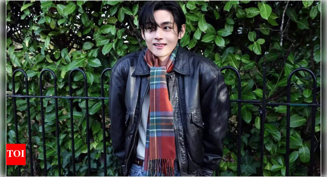 Television actor Vikash Sampath shares BTS video from Baakiyalakshmi's set; watch - Times of India