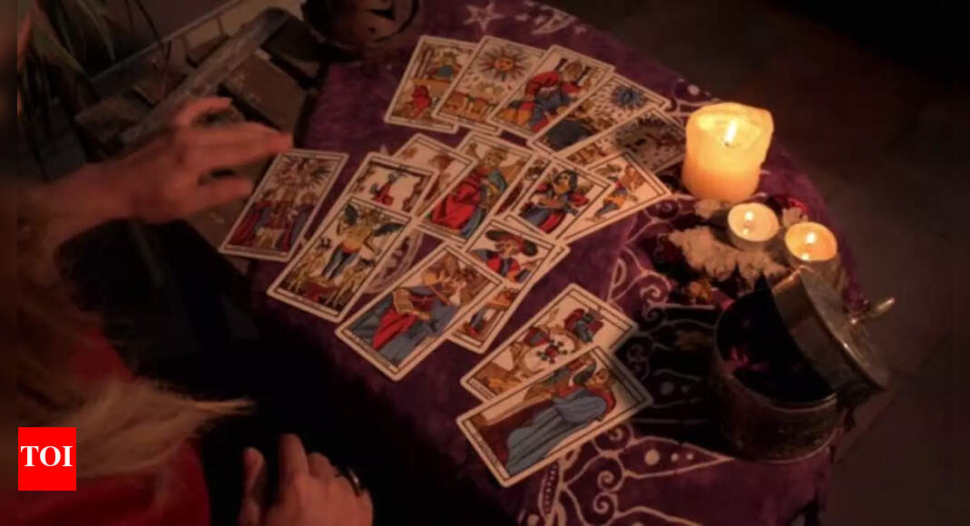 Unlocking daily insights: Exploring simple Tarot Card spreads - Times ...