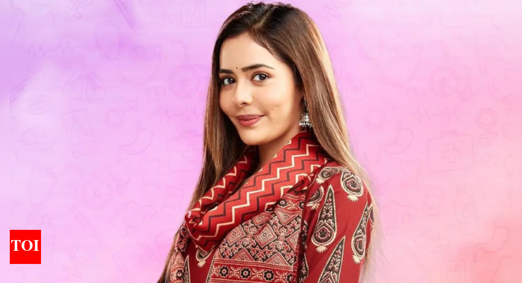 Actress Sana Sayyad gets pampered by the Kundali Bhagya crew during ...