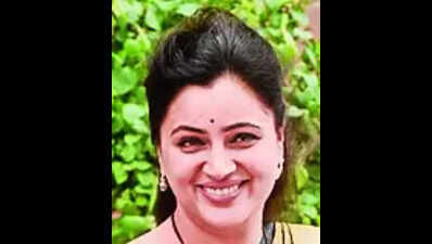 Navneet Rana: Navneet Rana Gets Amravati Bjp Ticket | Mumbai News ...