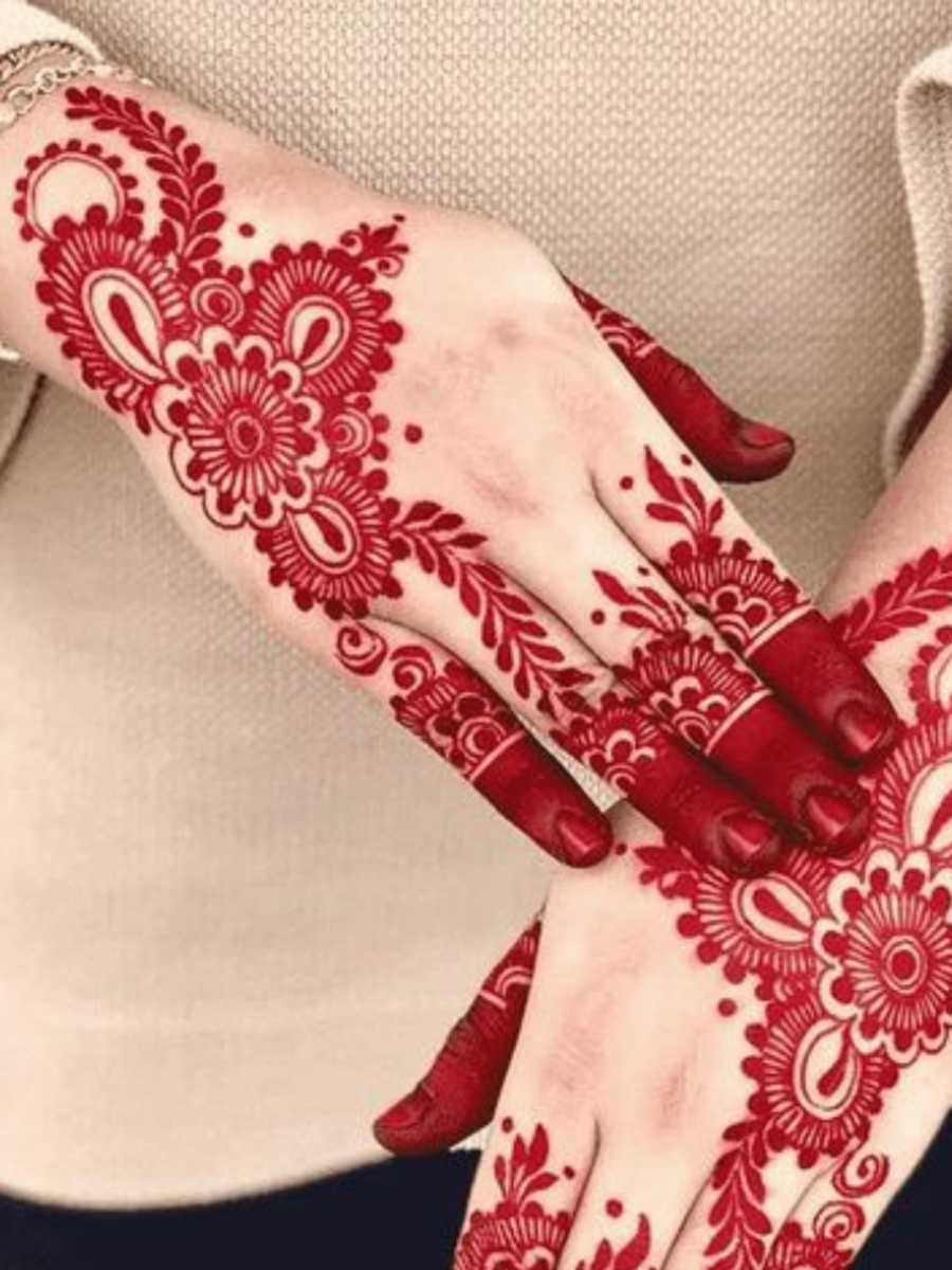 Red Henna Mehndi Design Ideas | Times Now