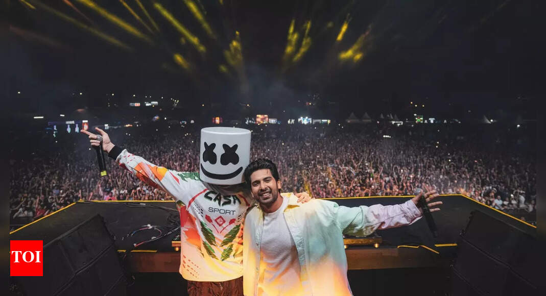 Armaan Malik and Marshmello Surprise 13,000 Mumbai Fans with Unreleased ...