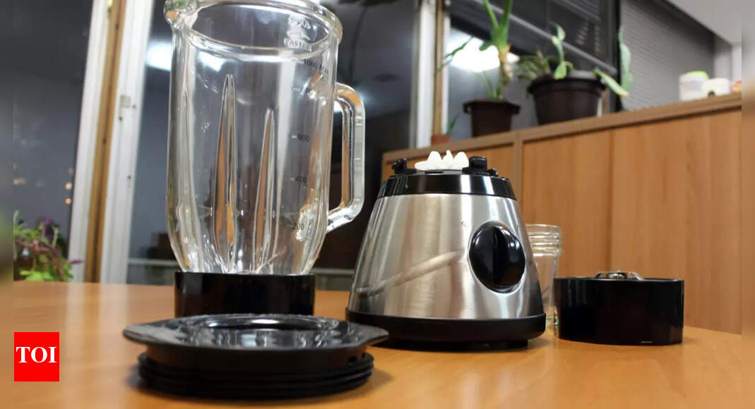 Kitchen Hacks 101: 6 smart ways to deep clean mixer grinder jar at home ...