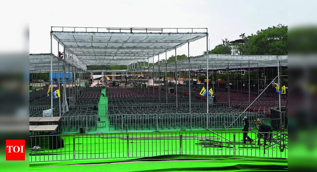 Ramlila Maidan Rally: Oppn Bloc Pins Hope On Good Turnout At Rally ...