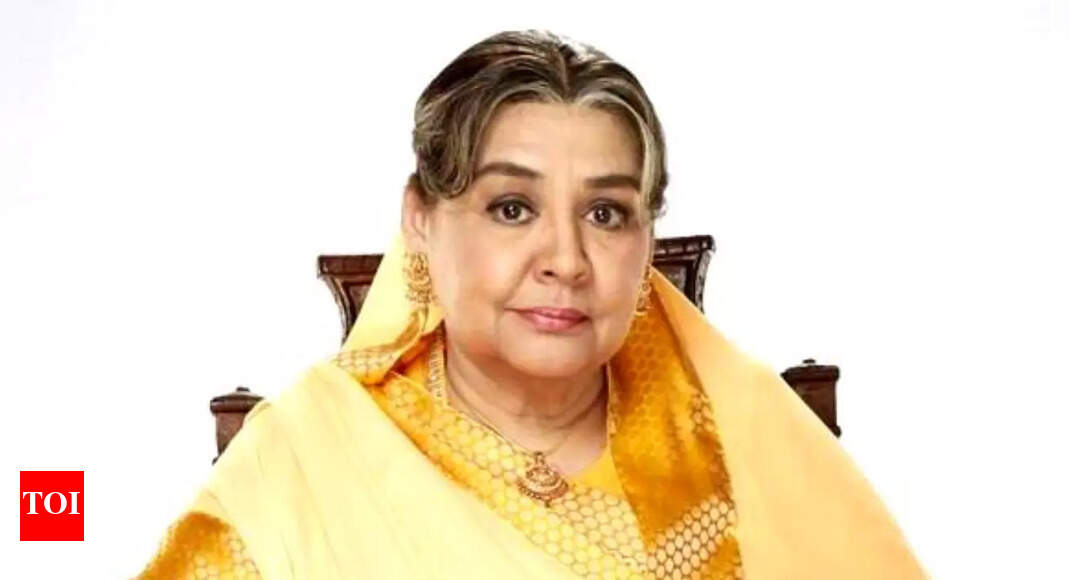 Veteran actress Farida Jalal joins Akshay Kumar's 'Welcome To The Jungle' cast | Hindi Movie ...