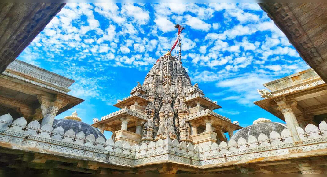 Exploring 7 iconic white marble monuments in India | Times of India Travel