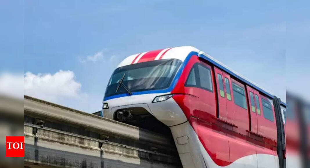 Monorail Trains: 1st Of 10 New Mono Trains Arrives, No. Of Trips May ...