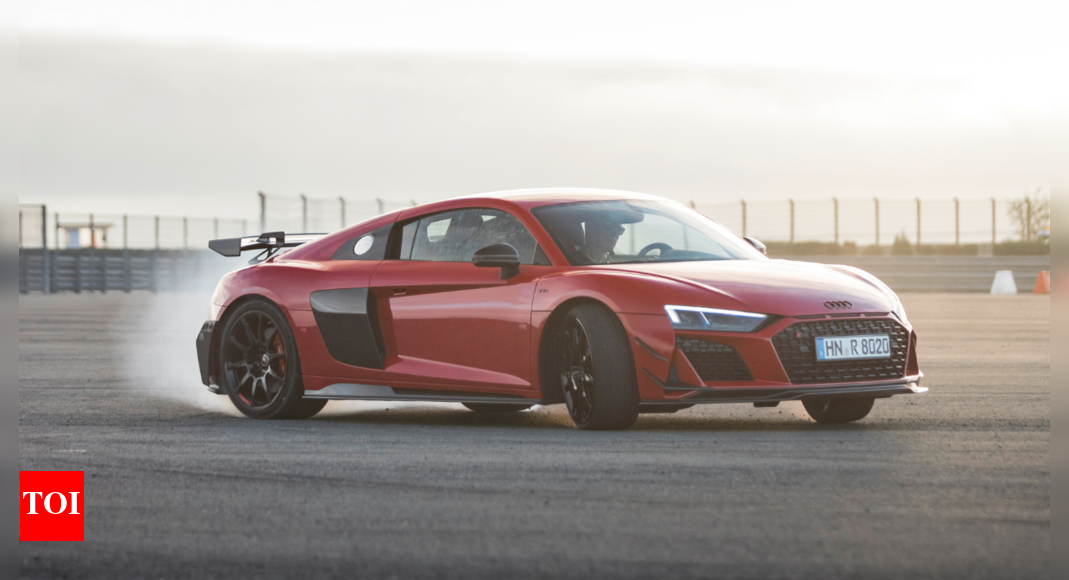 Audi ends an era as the last Audi R8 rolls off the production line ...