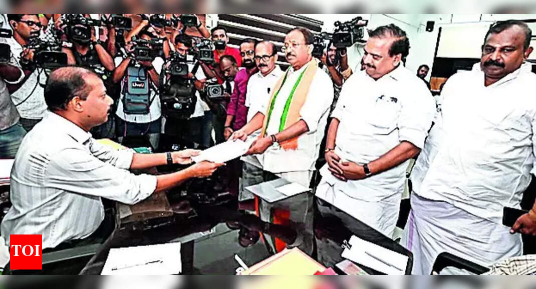 VM, Isaac & Raveendranath file nominations | Thiruvananthapuram News ...