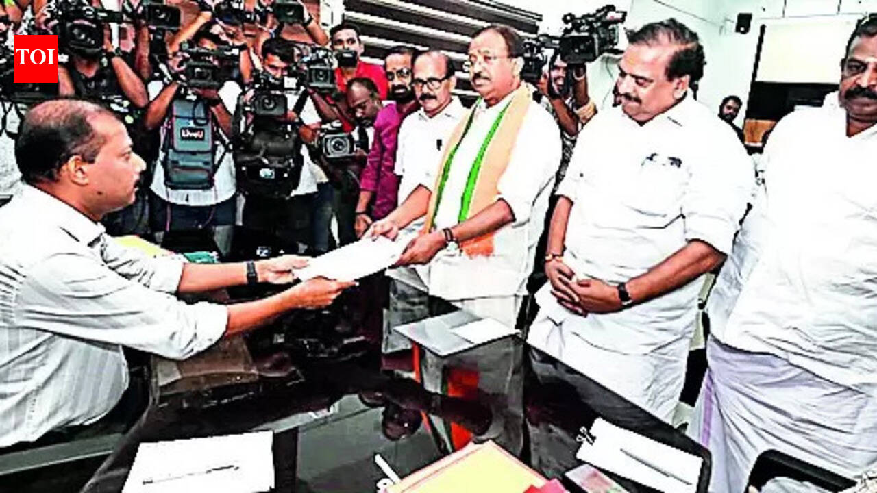 VM, Isaac & Raveendranath file nominations | Thiruvananthapuram News ...