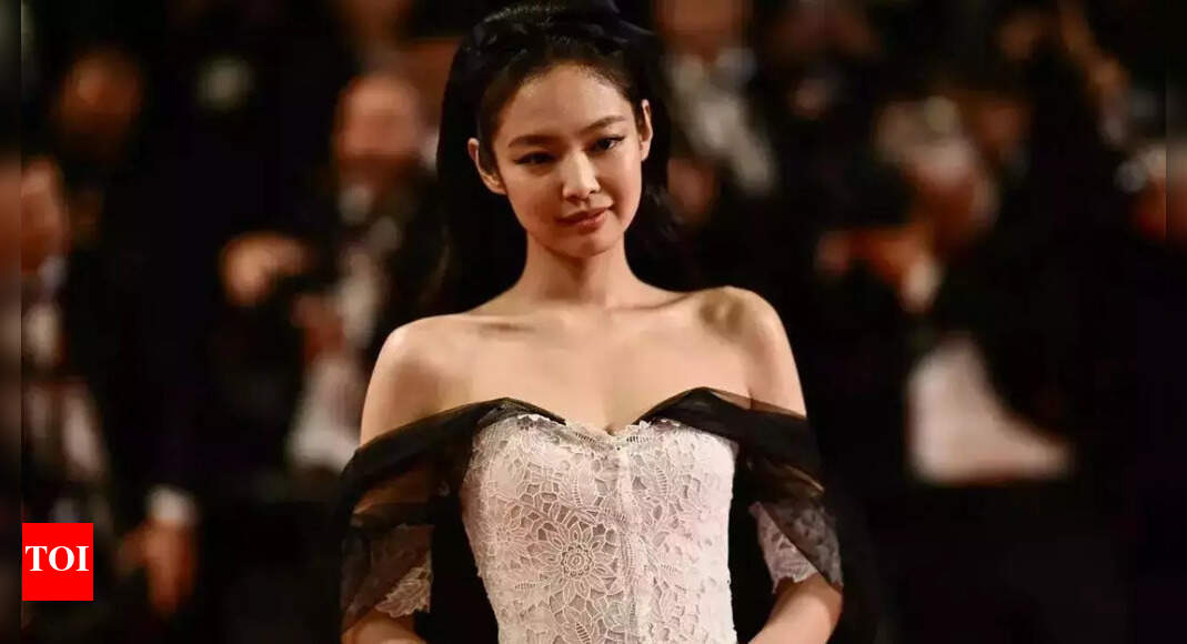 Jennie's solo return: BLACKPINK star breaks silence on June comeback reports | K-pop Movie News ...