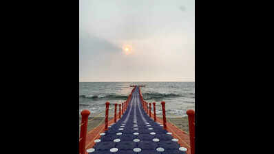 Floating Bridge: Floating Bridge Operations Stopped | Kochi News ...