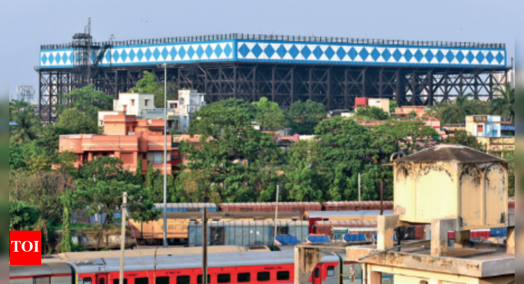 113-yr-old Tala Tank That Supplies 3.6cr Litres Of Water Daily Done ...