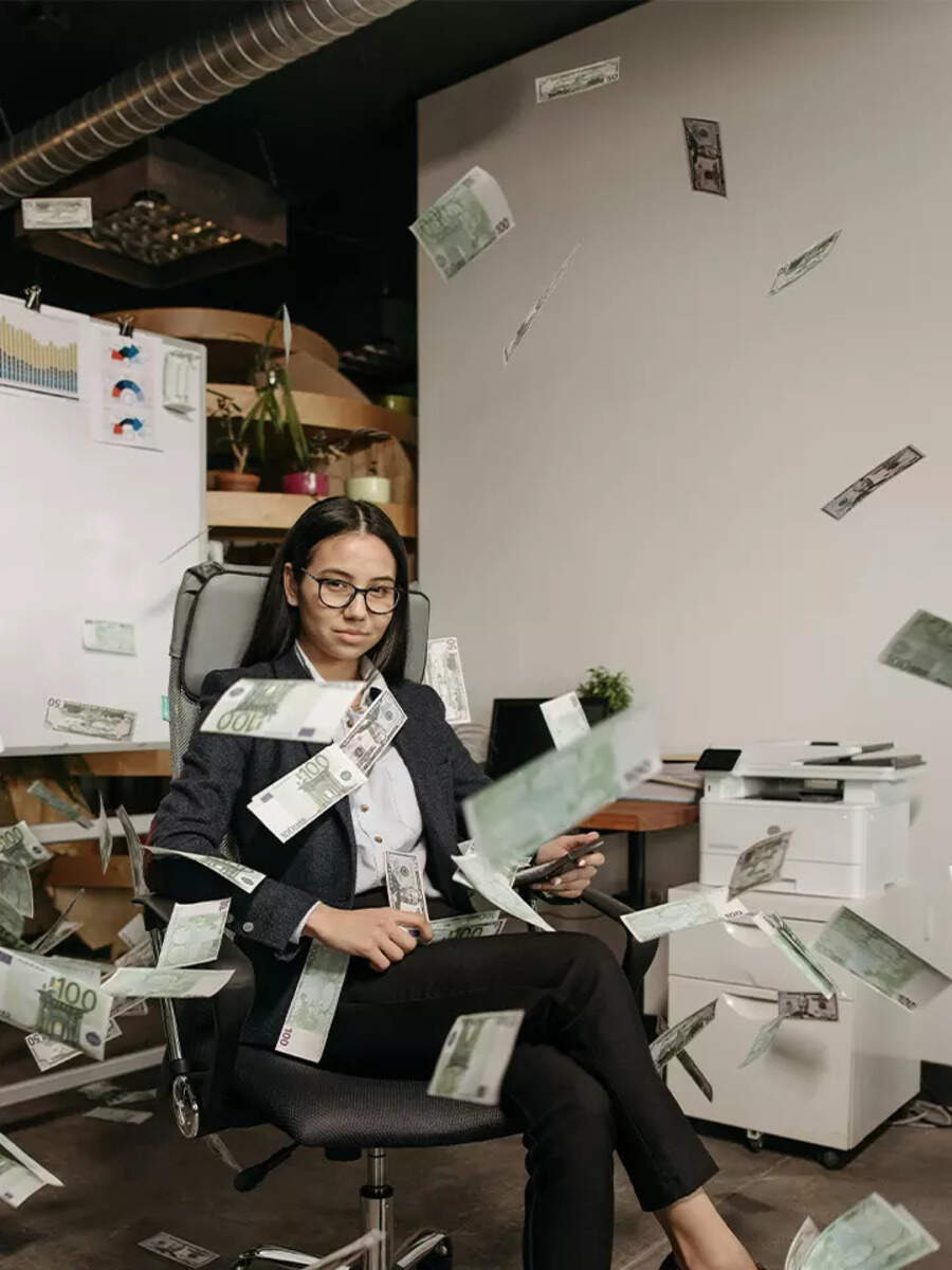 10 habits that are draining you financially | Times of India