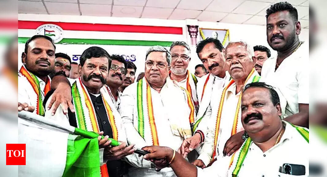 Dalit Leader Srinivasa: Dalit Leader Srinivasa’s Key, Close Aides Join ...