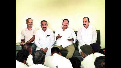 Mahayuti Leaders: Mahayuti Leaders Meet In Satara Dist To Check Poll ...