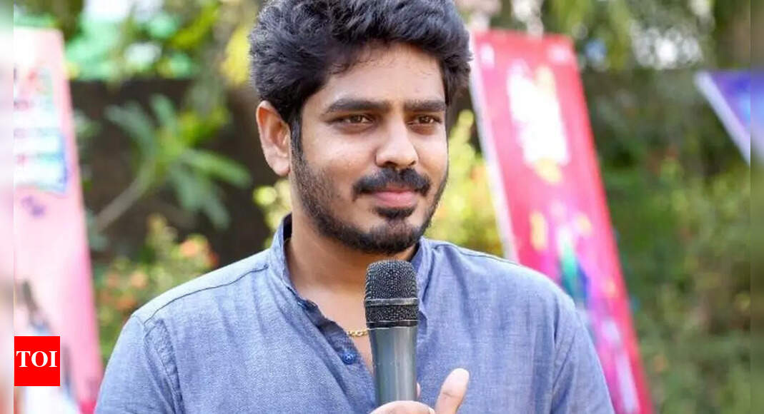 I am ready to take a slipper shot if you don't like 'Hot Spot', says ...