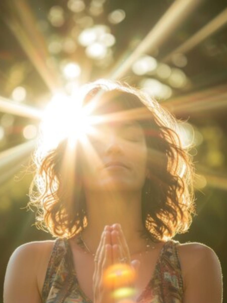 Total Solar Eclipse 2024: How To Cleanse Your Aura According To Your ...