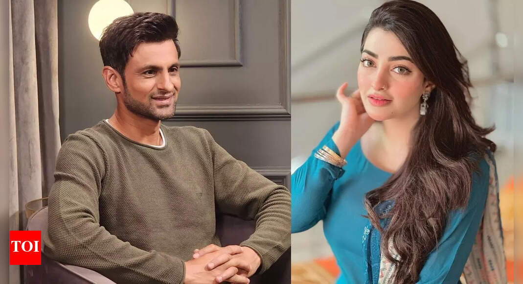 Did Sania Mirza's ex husband Shoaib Malik send flirtatious messages to Pakistani actress Nawal ...