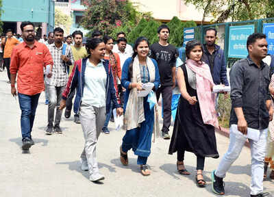 What's the dress code for JEE Main Session 2? - Times of India