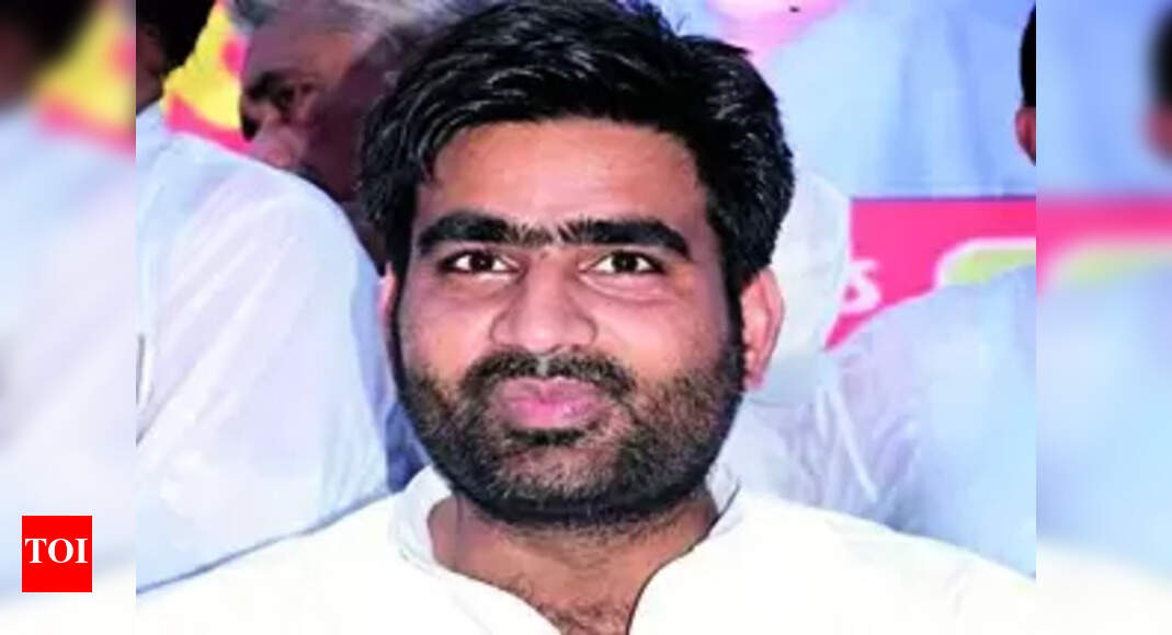 Atul Pradhan: Sp’s Atul Pradhan Files Meerut Papers, But Rumours Swirl | Meerut News - Times of ...