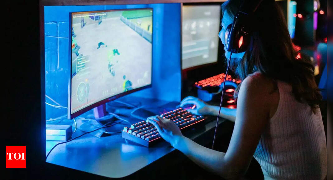 how-are-gaming-monitors-different-from-regular-ones-a-quick-guide-to