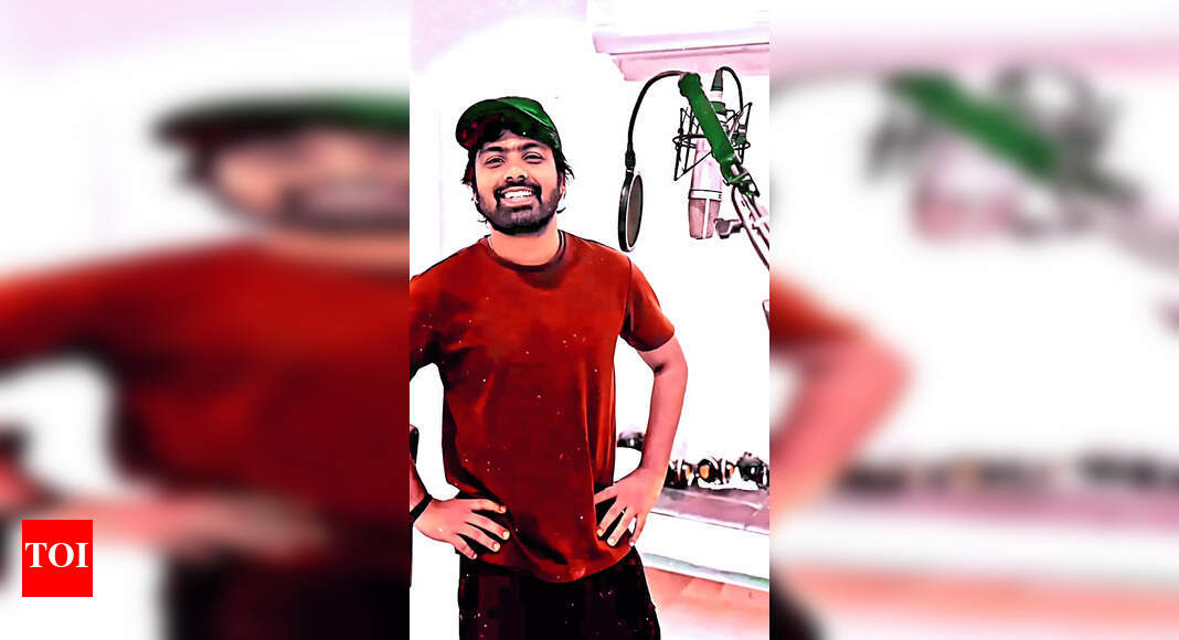 Singing is tougher than acting, says singer Naveen Sajju | Kannada ...