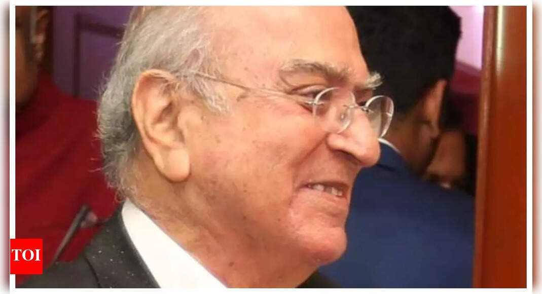 Veteran filmmaker and cinematographer Gangu Ramsay passes away | Hindi ...