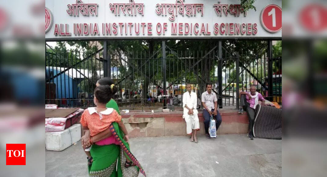 Breaking News Live Updates: Fire breaks out at Aiims hospital's ...