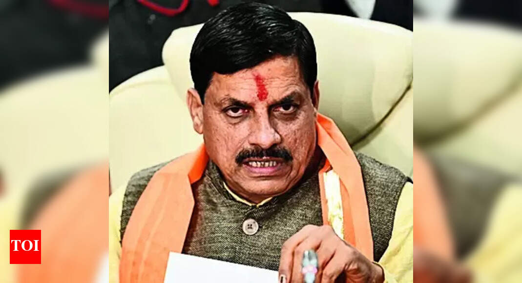 Congress: Cong Fighting A Lost Battle, Leaders Must Introspect: Cm ...