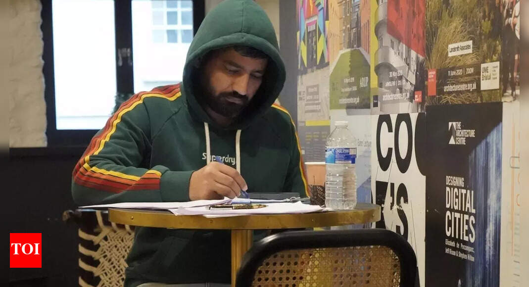 'Srikant' trailer: Ammy Virk, Vijay Kumar Arora, and others laud ...