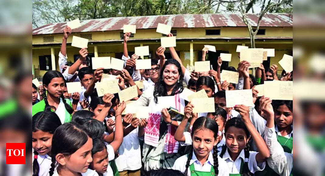Students Urge Parents Vote: Over 1 Lakh Students Urge Parents To Vote ...