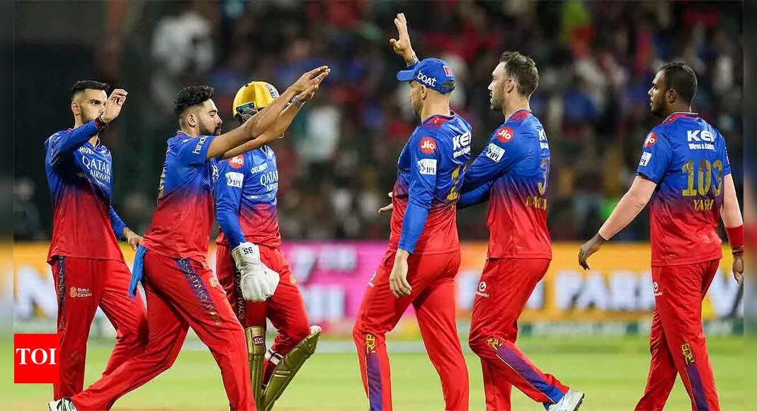 IPL 2024: Desperate RCB face struggling Mumbai Indians | Cricket News ...