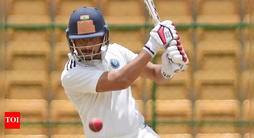 Mumbai Indians sign Harvik Desai as replacement for injured Vishnu Vinod | Cricket News - Times ...